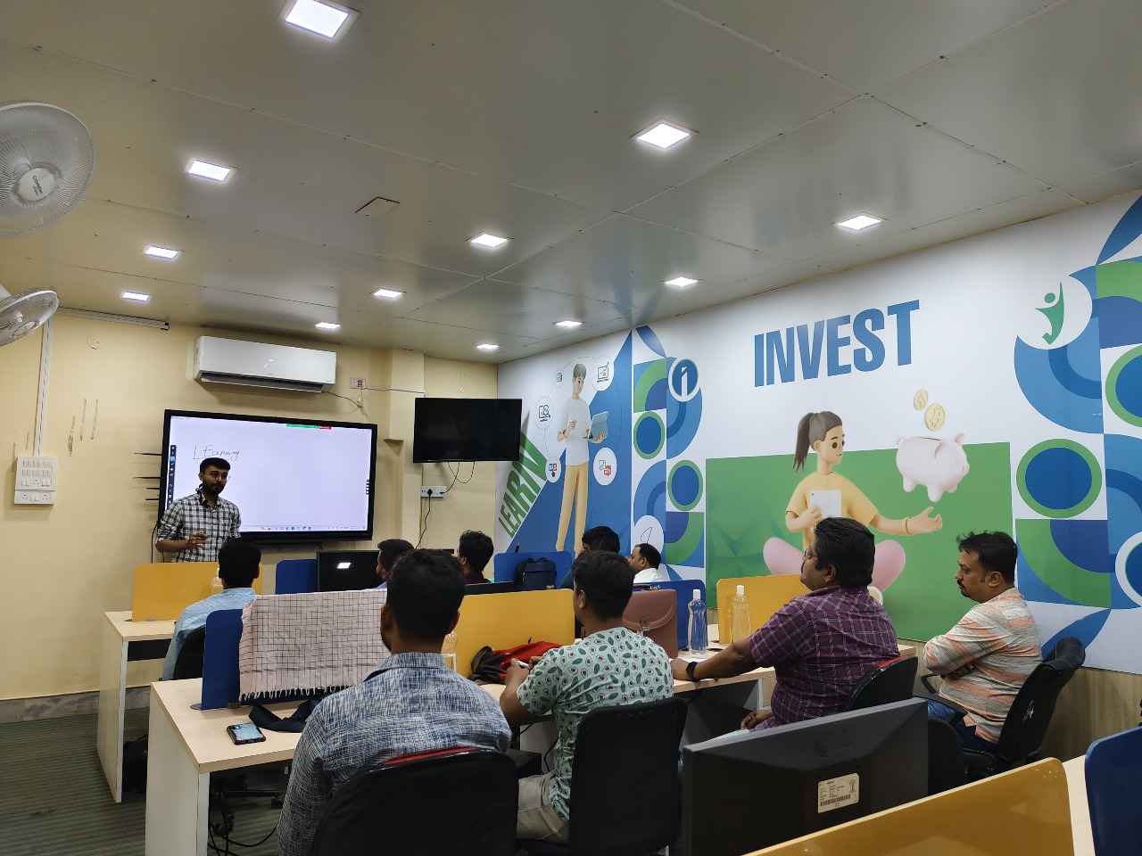 Tally Lp – Job Assurance Program | Build a Secure Career with Invesmate